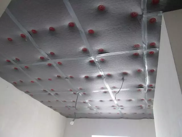 Soffitto insonorizzato in un appartamento sotto il soffitto elasticizzato: insonorizzazione, recensioni