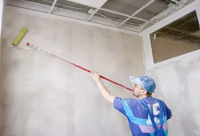 Cara merekatkan wallpaper di dinding beton 833_7